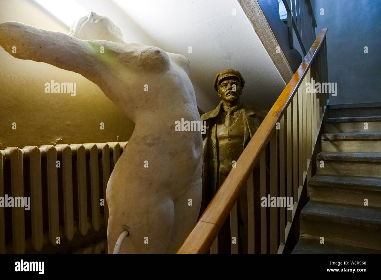 Azgur hi-res stock photography and images - Alamy