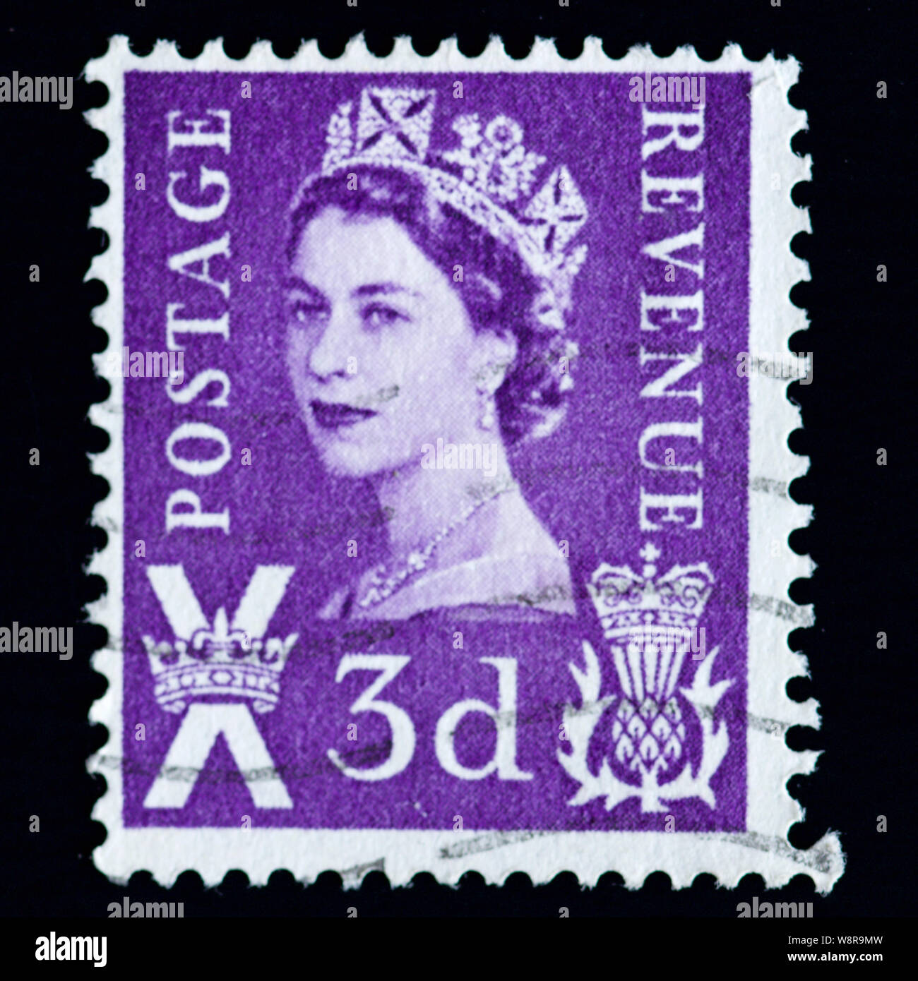 Queen elizabeth stamp 1966 hi-res stock photography and images - Alamy
