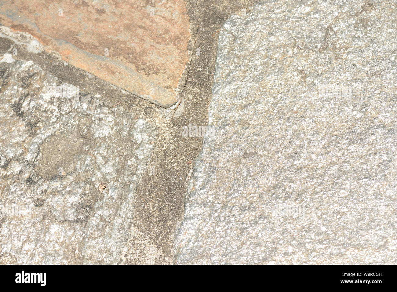 Garden stone alley hi-res stock photography and images - Alamy