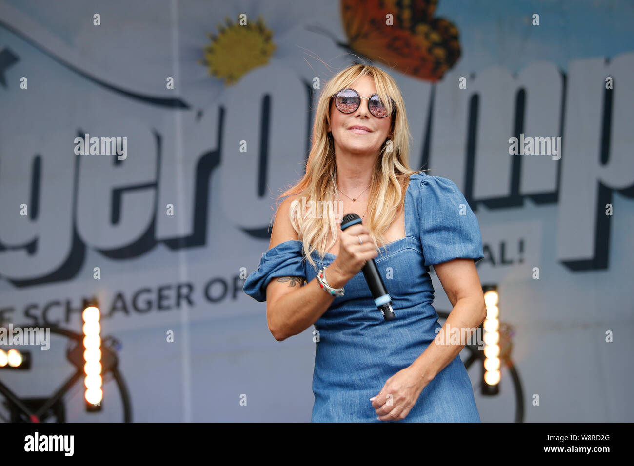 Rosanna rocci hi-res stock photography and images - Alamy