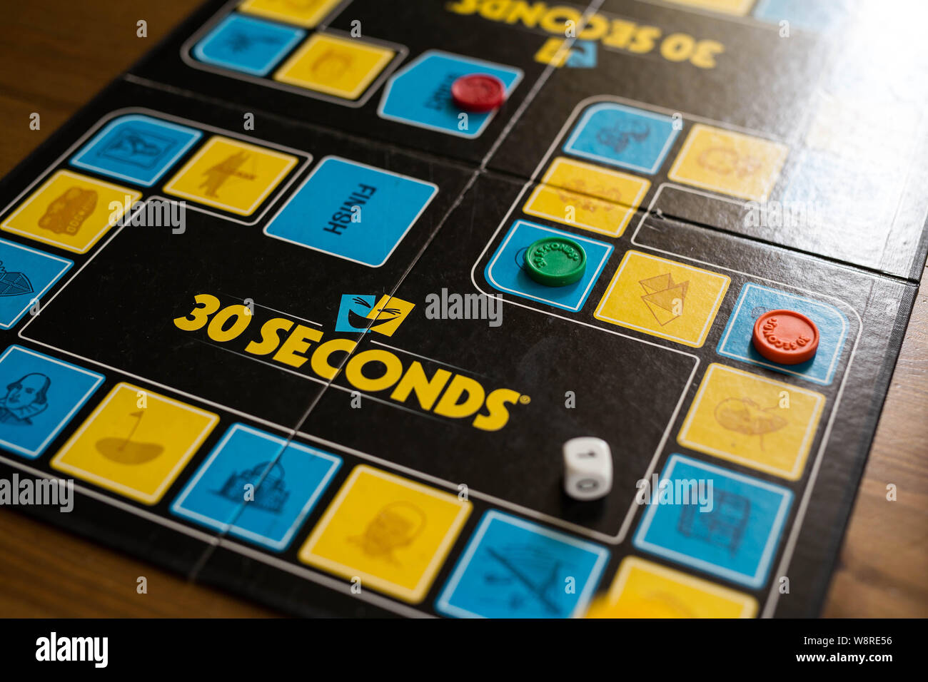 30 seconds board game, very fast party game, August 12, The Netherlands ...