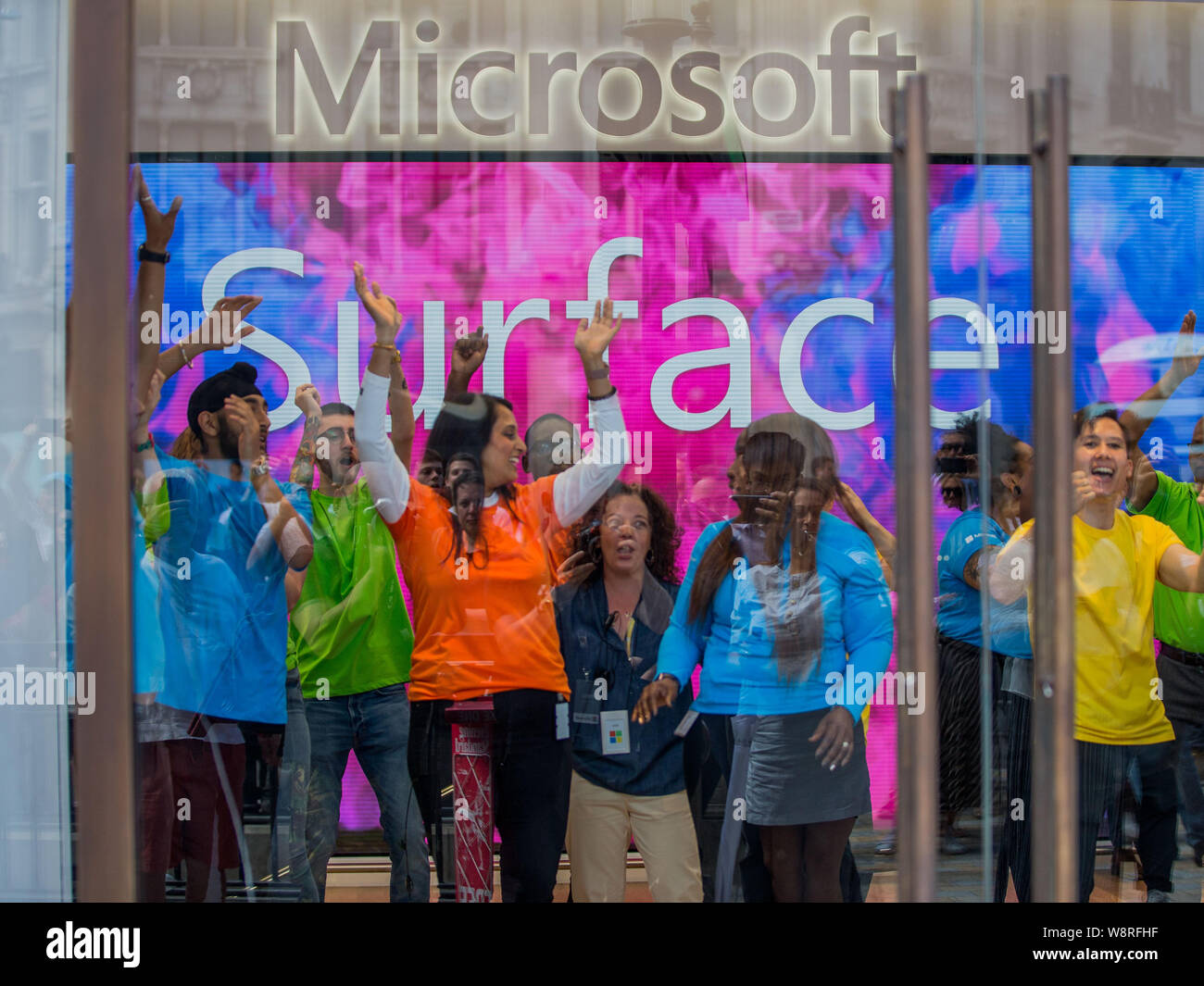 Microsoft open their new flagship retail store in Oxford Circus, London ...
