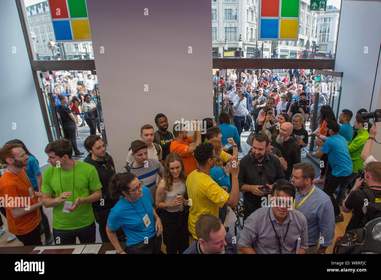 Microsoft open their new flagship retail store in Oxford Circus, London ...