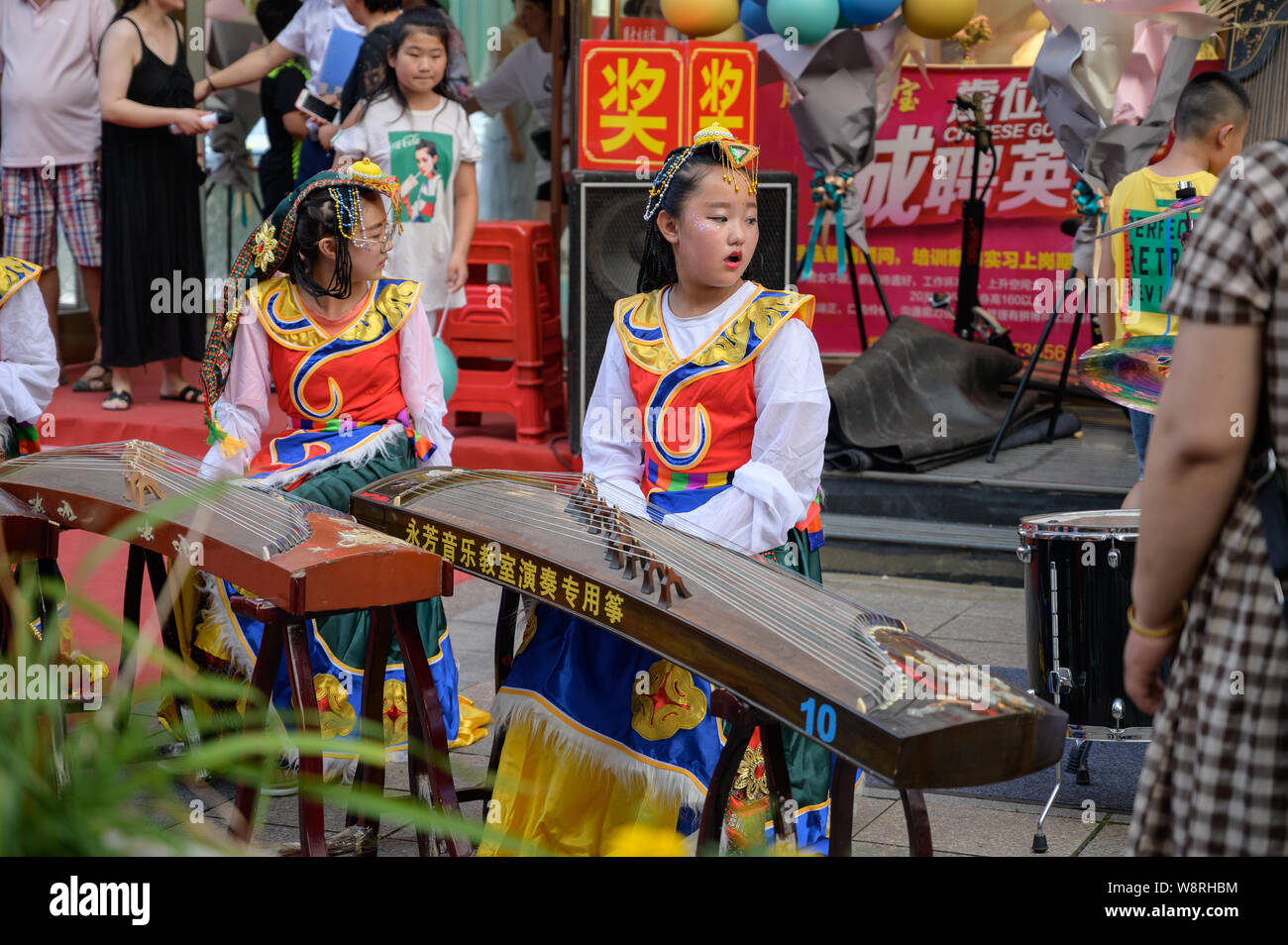 MISHAN, CHINA - JULY 28, 2019: Children dressed in the Chinese ...