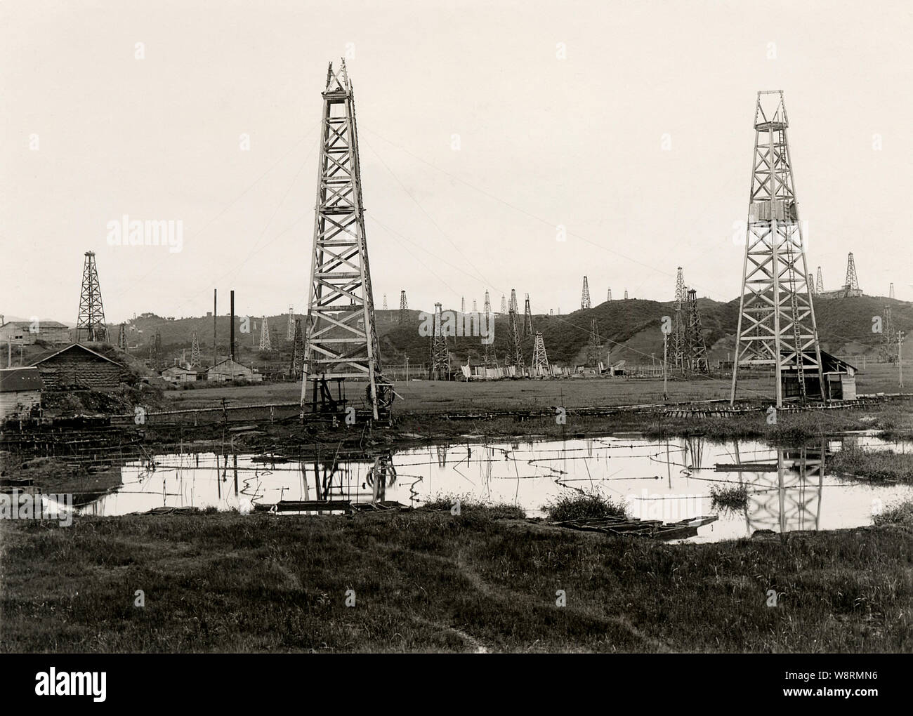 1930s oil industry hi-res stock photography and images - Alamy