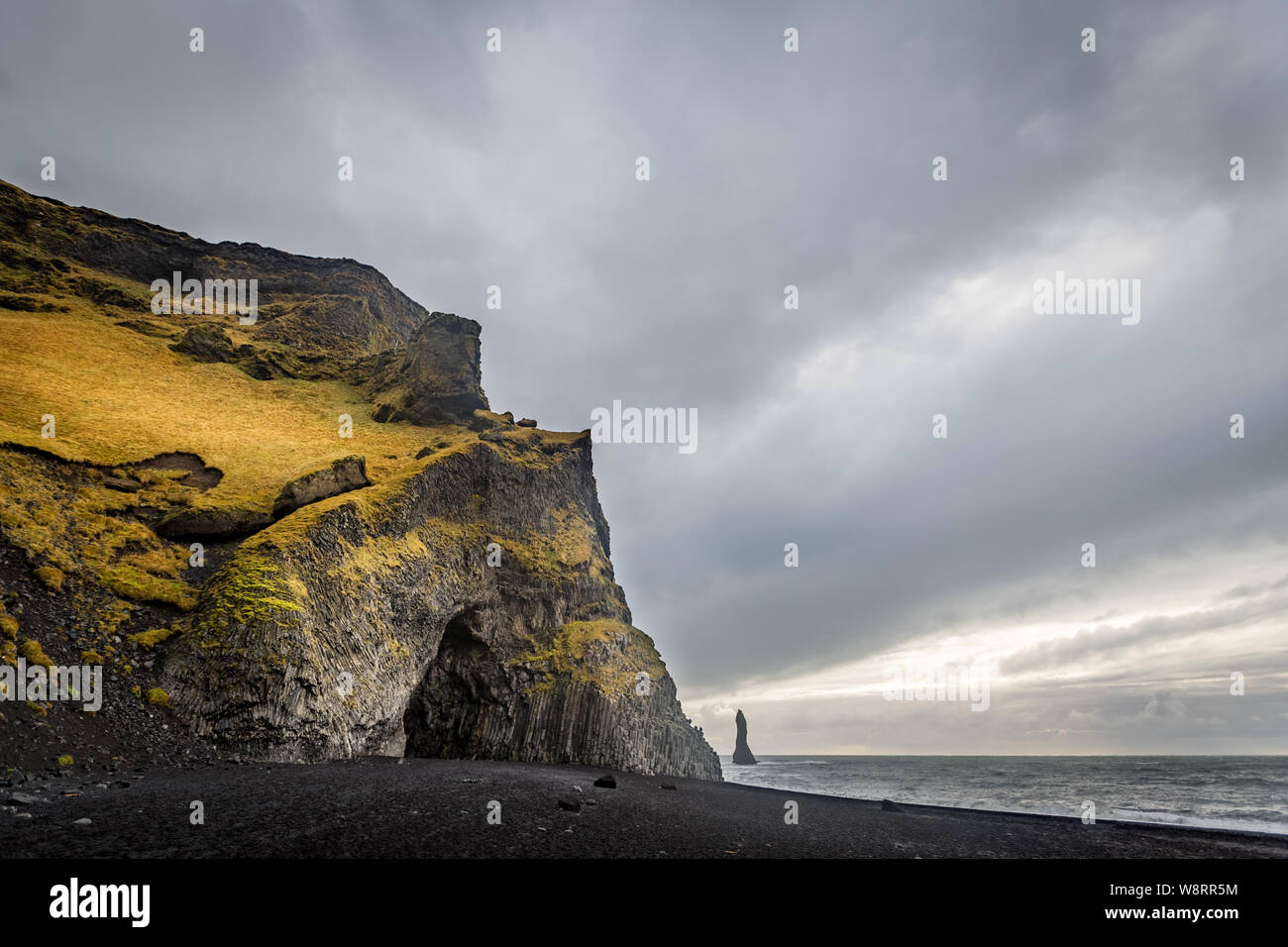 Basalt cave and sea stacks at Reynisfjara, Iceland Stock Photo - Alamy