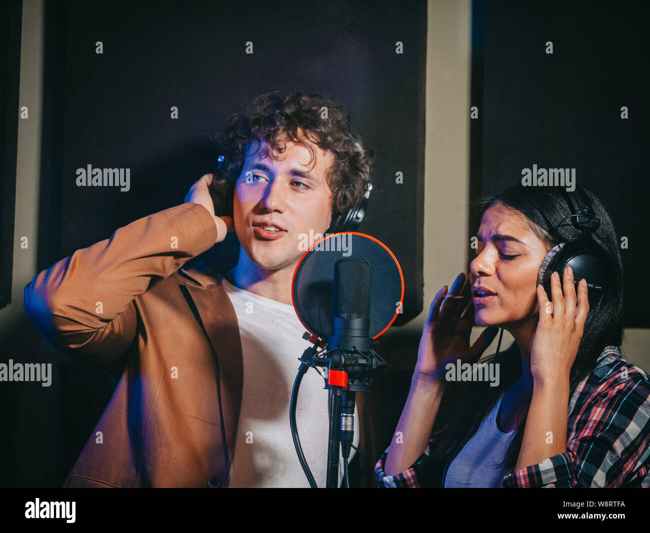 Rock star record studio hi-res stock photography and images - Alamy