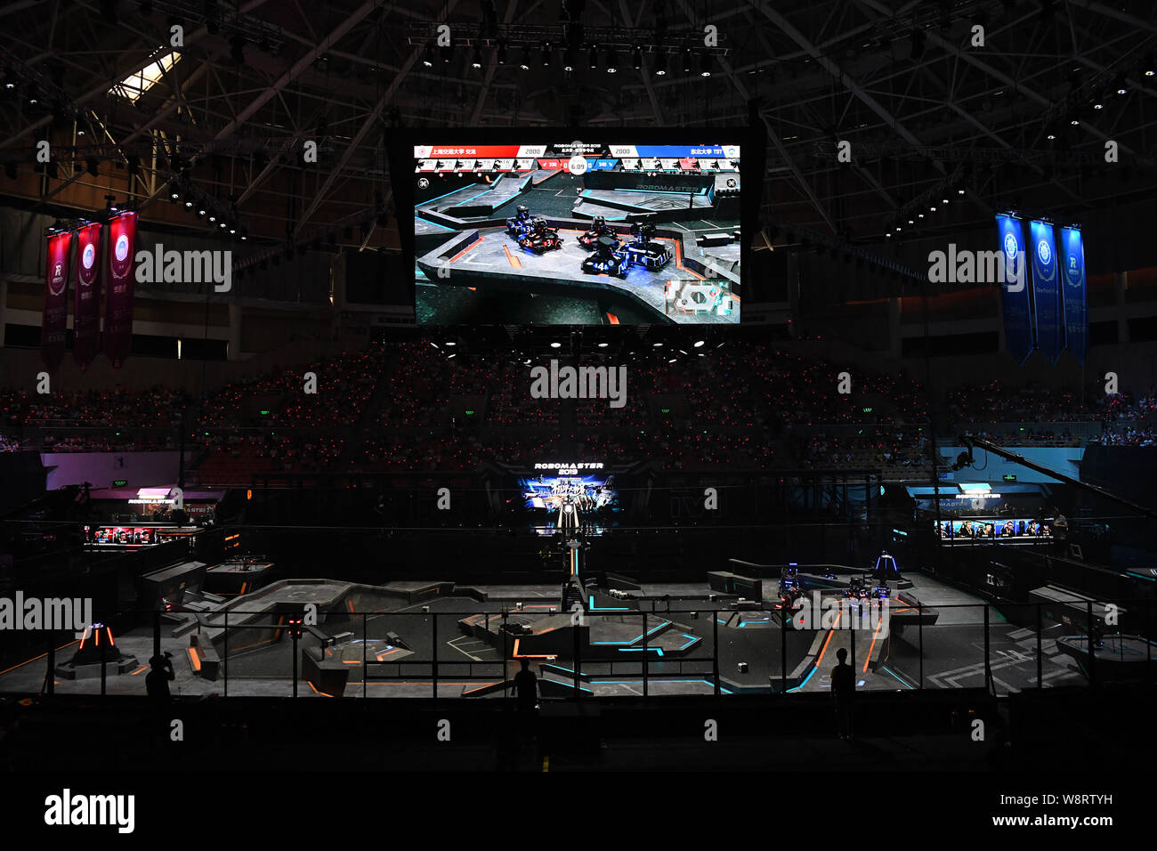 Shenzhen, China's Guangdong Province. 11th Aug, 2019. Robots compete ...