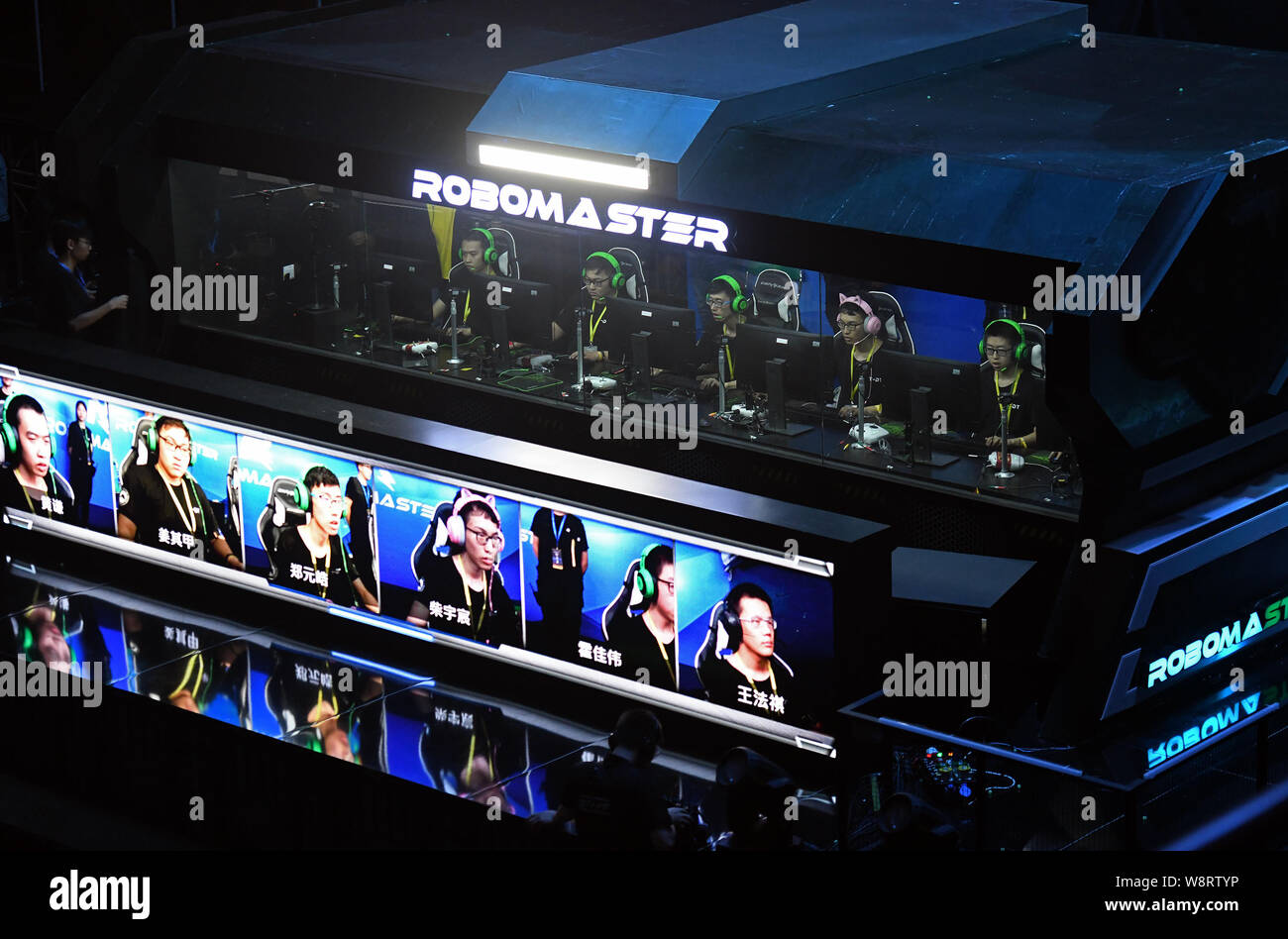 Robomaster hi-res stock photography and images - Alamy