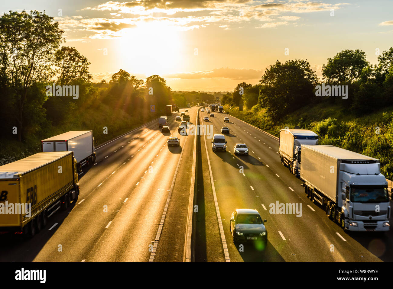 Timelapse busy intersection hi-res stock photography and images - Alamy