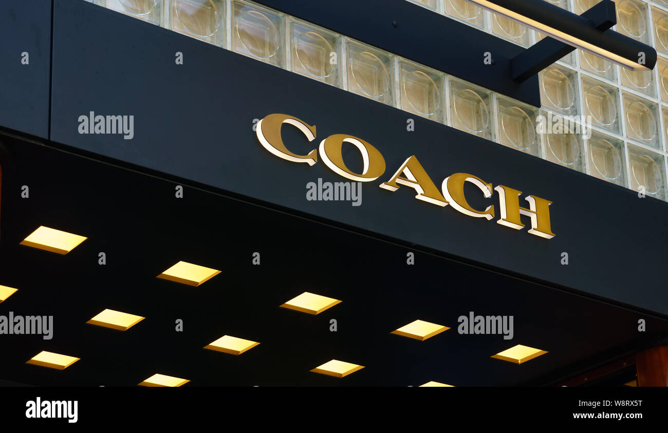 New york based hi-res stock photography and images - Alamy