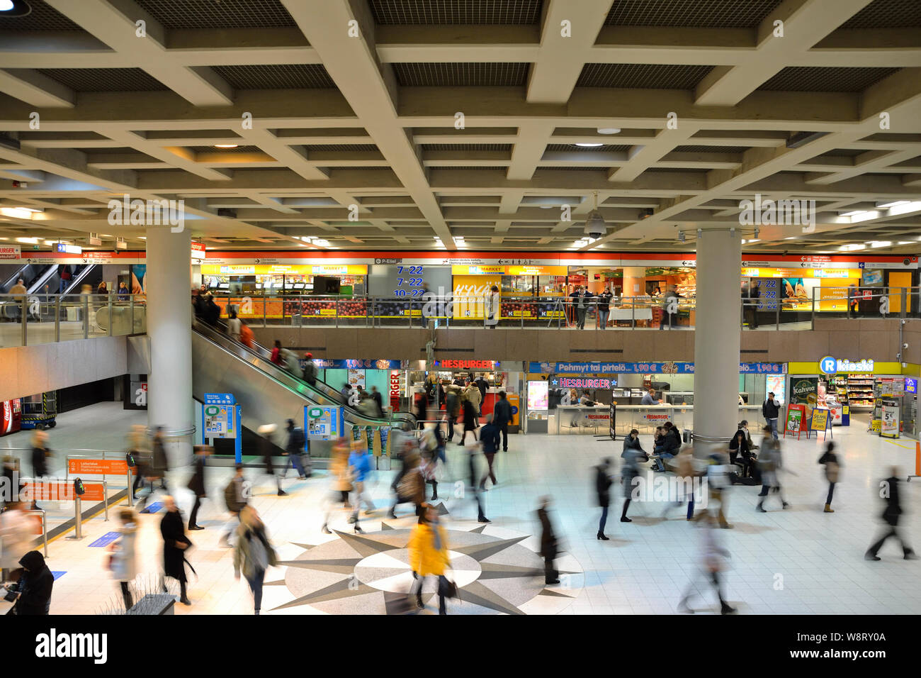 Tallin station hi-res stock photography and images - Alamy