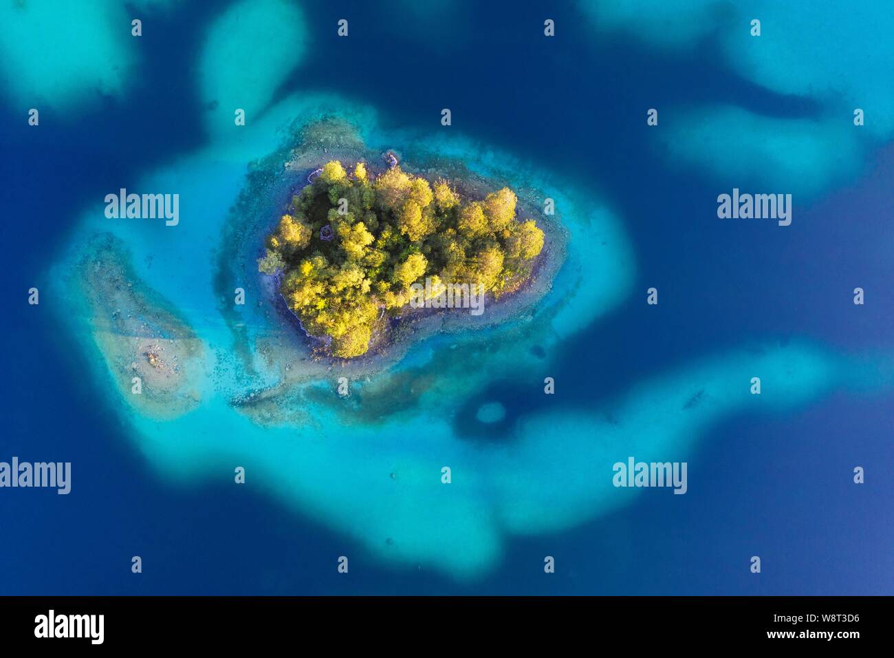 Ludwig island in Eibsee lake, near Grainau, Werdenfelser Land, aerial ...
