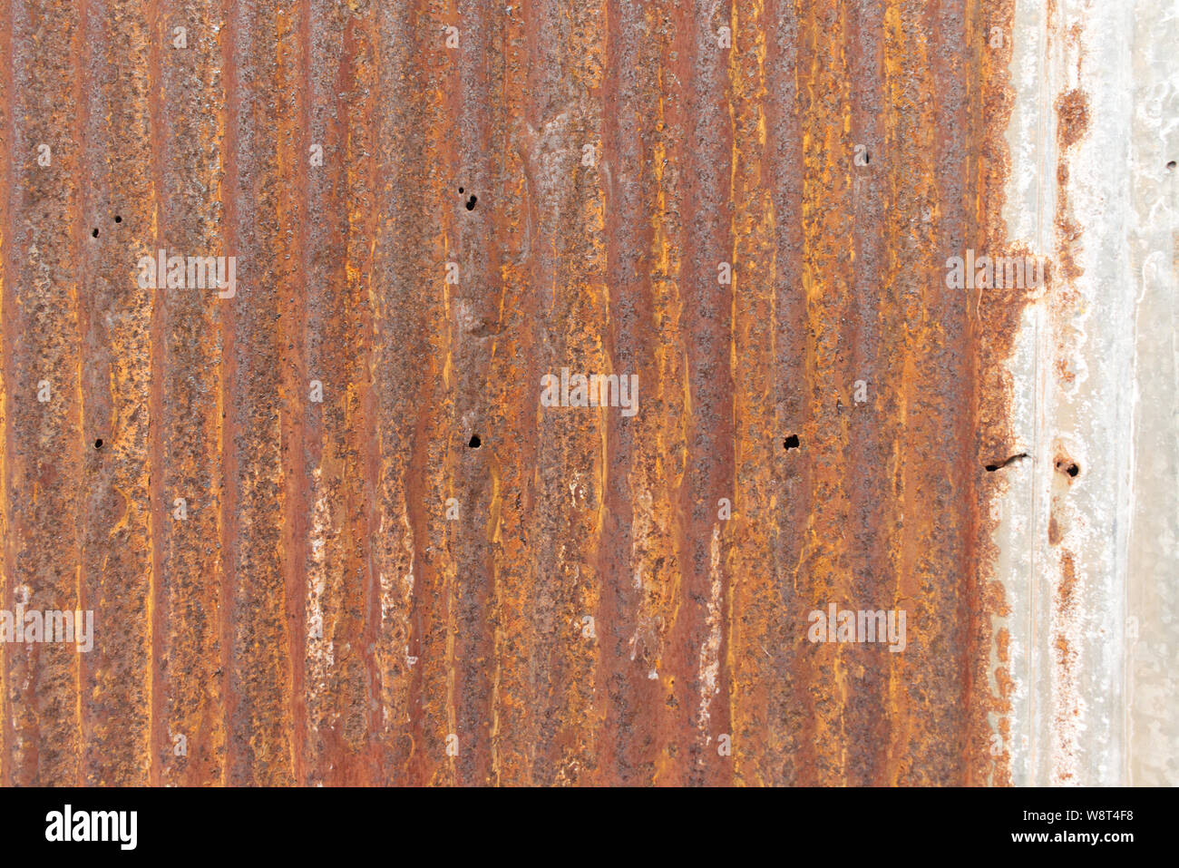 Rusty zinc metal sheet, Corrugated zinc tile pattern, wall materials ...