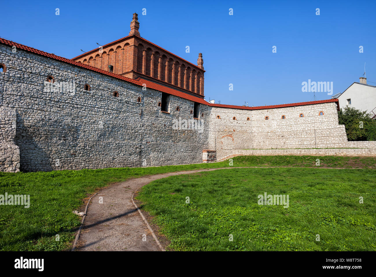 Synagogue jewish structure hi-res stock photography and images - Alamy