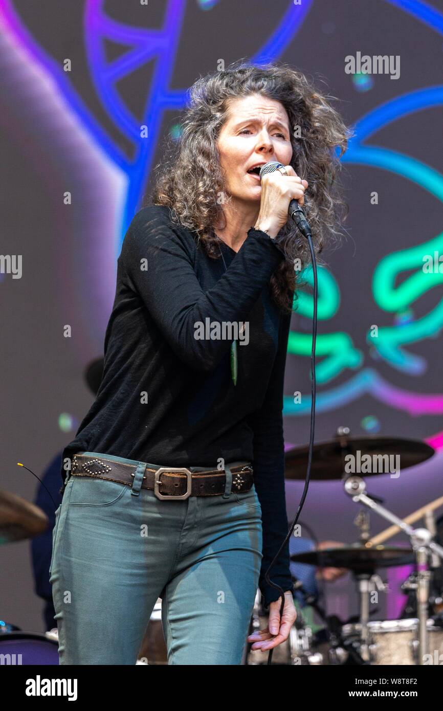 Edie brickell hi-res stock photography and images - Alamy