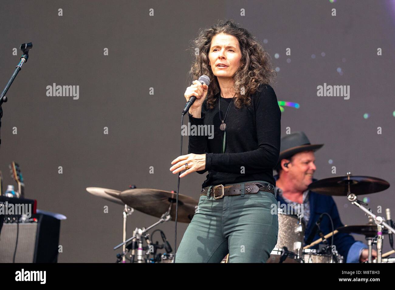 August 10, 2019, San Francisco, California, U.S: EDIE BRICKELL during ...