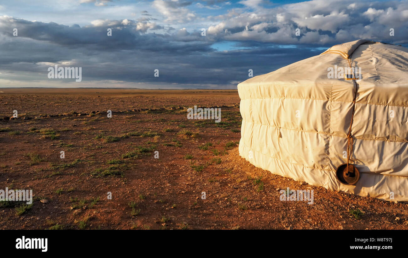 Mongolian Ger at the Gobi Desert - Mongolia Stock Photo - Alamy