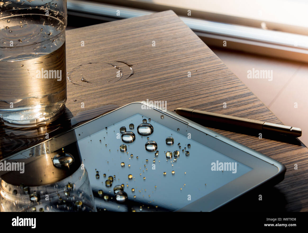 Spill water phone hi-res stock photography and images - Alamy