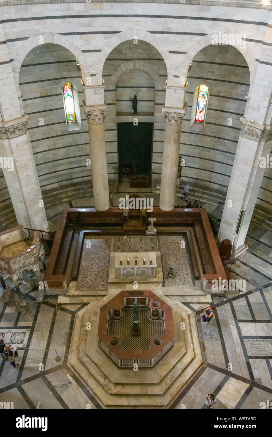 Leaning tower pisa interior hi-res stock photography and images - Alamy