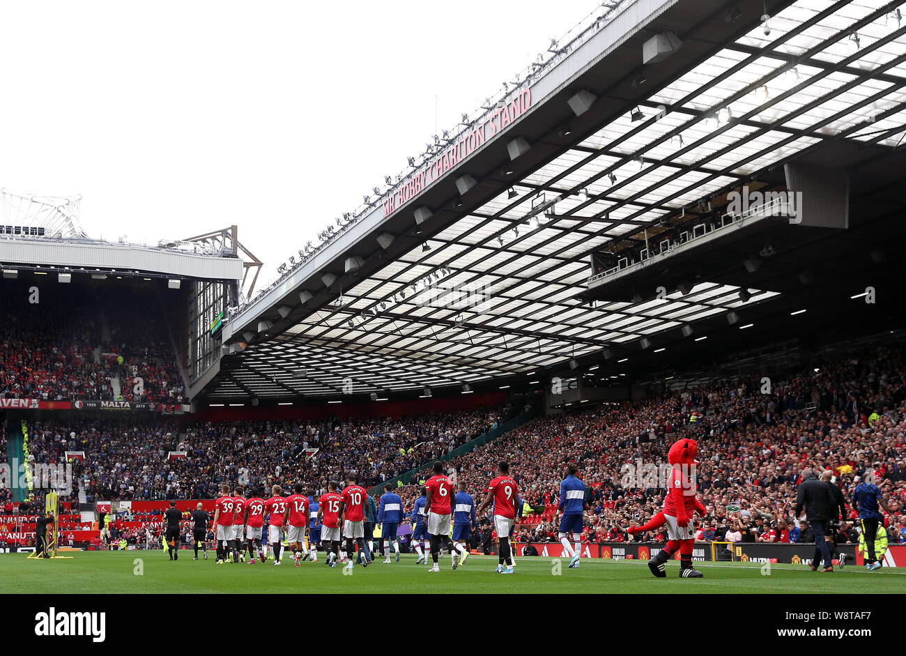 Manchester United and Chelsea walk out before the Premier League match ...