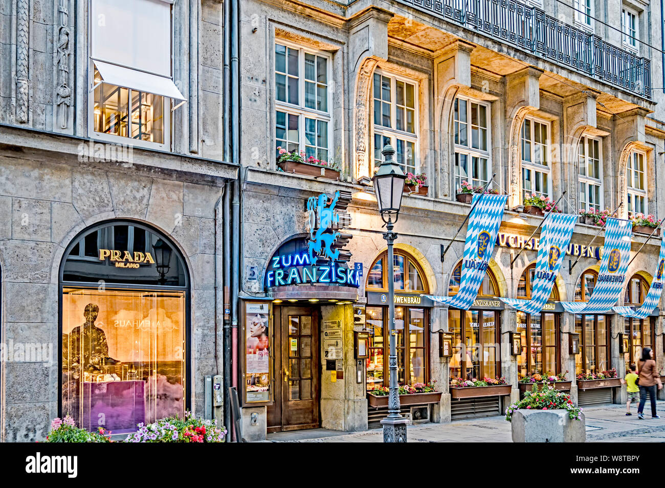 Bierkeller in München; beer cellar in munich Stock Photo - Alamy