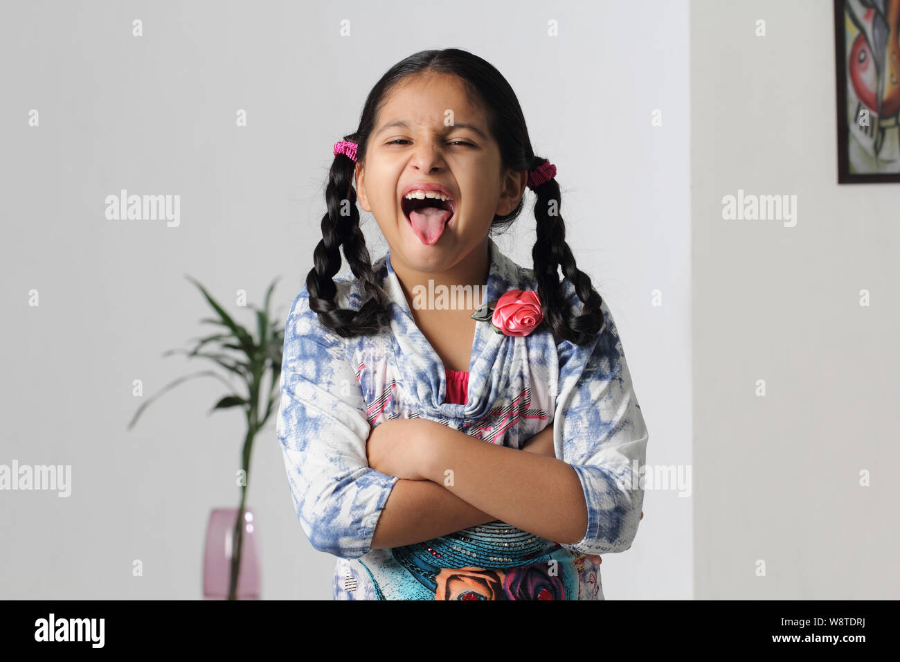 Girl sticking tongue out 6 hi-res stock photography and images - Alamy