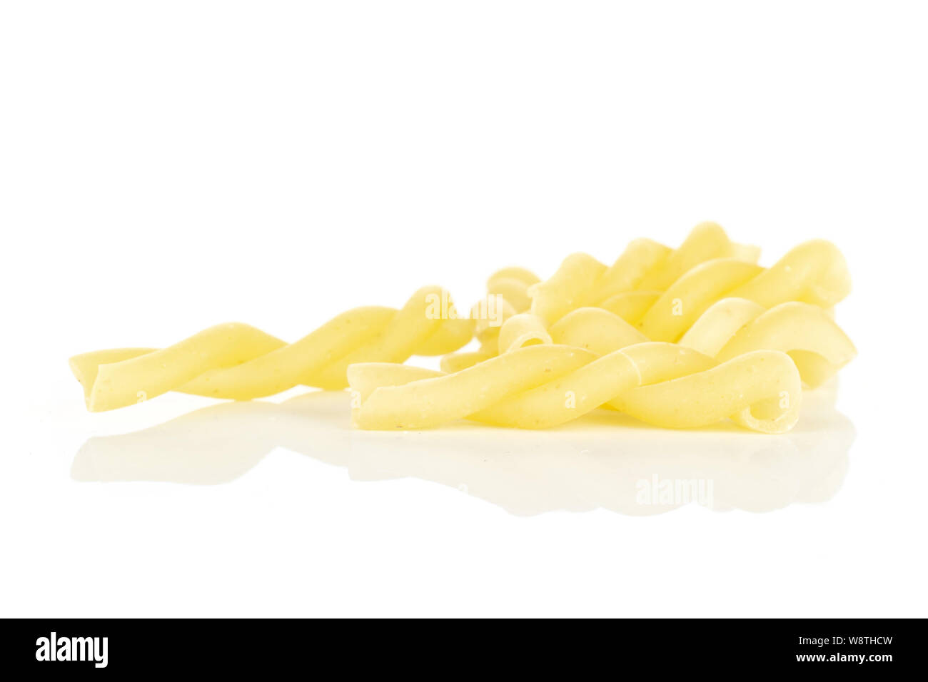 Pasta gemelli hi-res stock photography and images - Alamy
