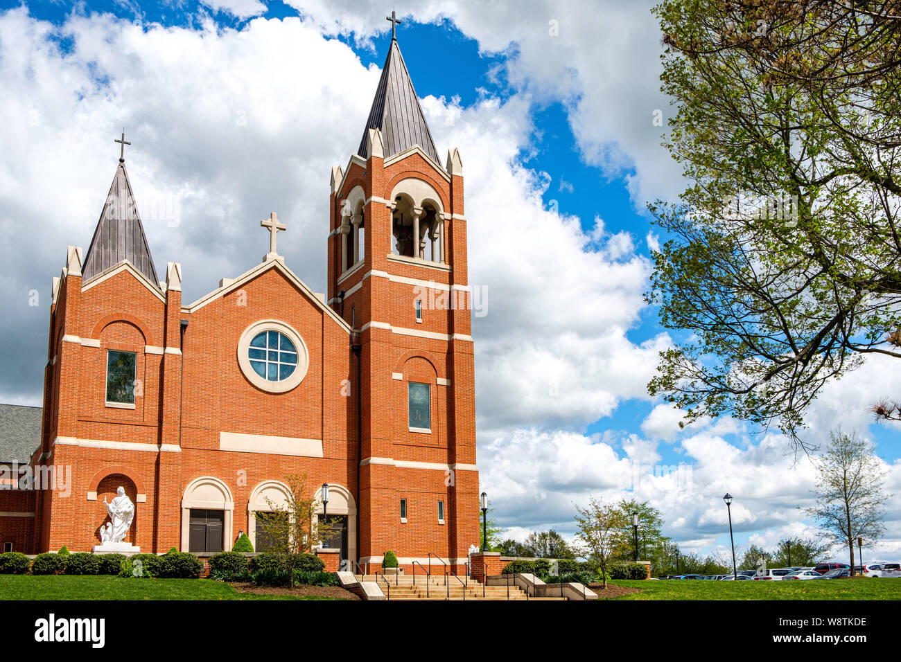 St John The Apostle Roman Catholic Church, 101 Oakcrest Manor Drive ...