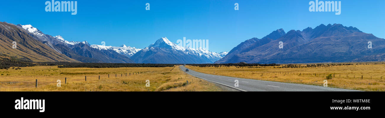 road to Aoraki National Park, Mount Cook, New Zealand Stock Photo - Alamy