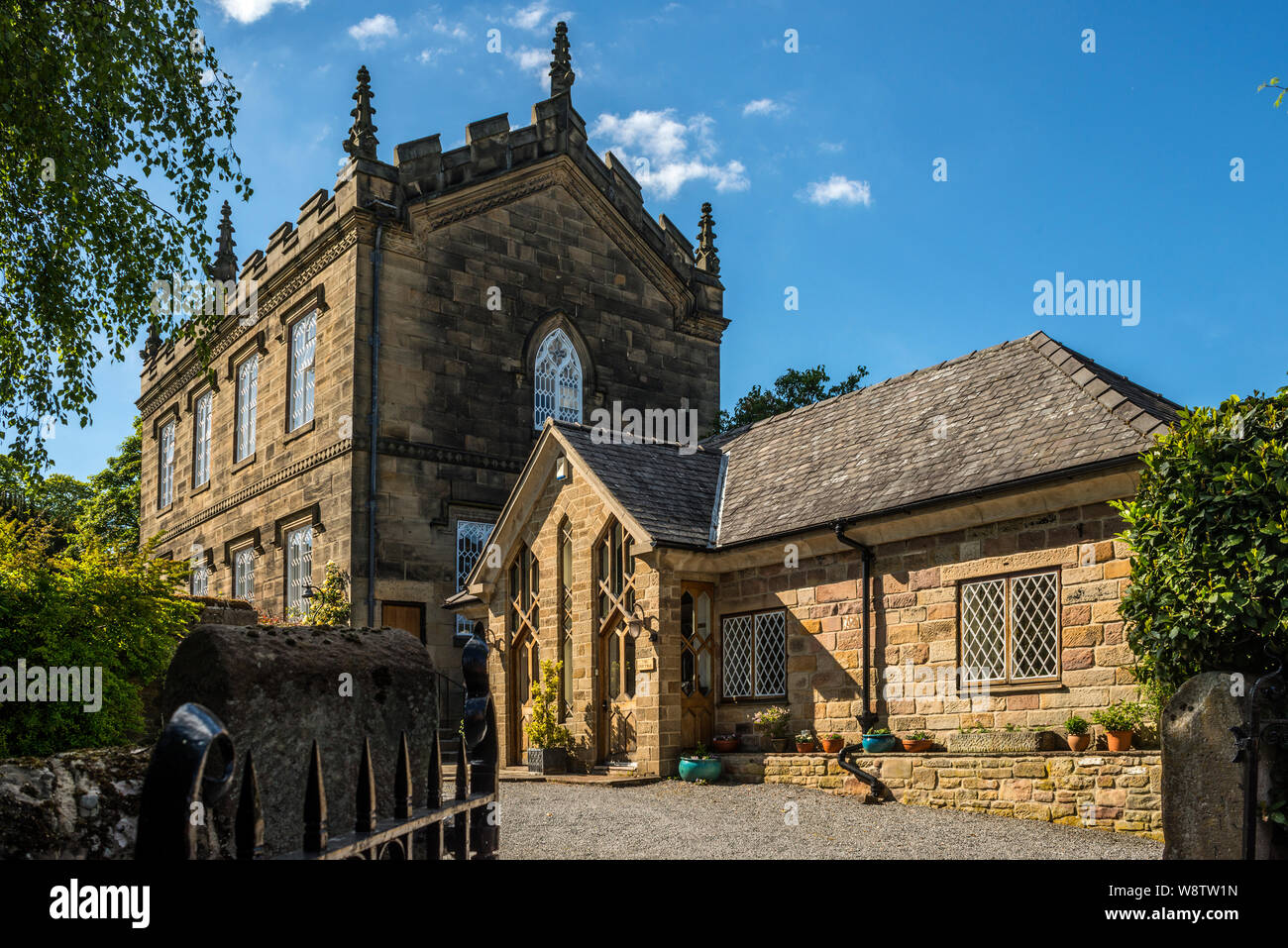 The old grammar school hi-res stock photography and images - Alamy