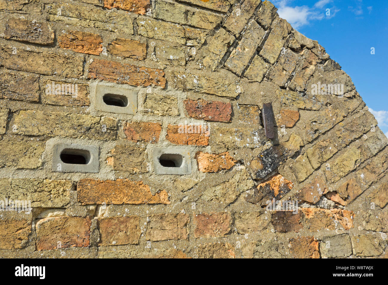 Swift nesting bricks hi-res stock photography and images - Alamy