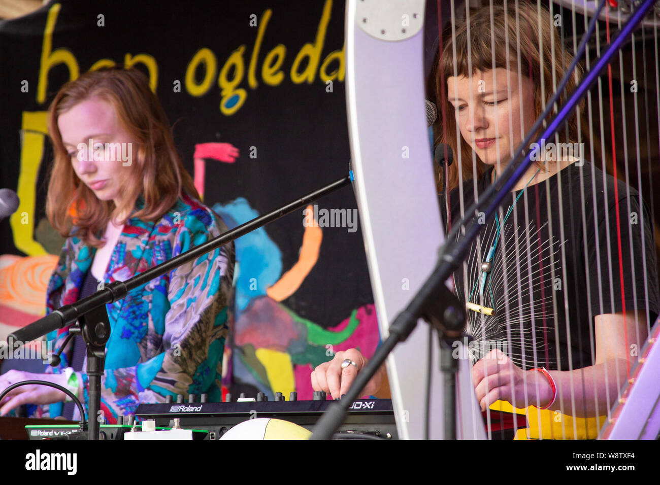 Hen Ogledd live at Supernormal Festival 2019. Brazier's Park ...