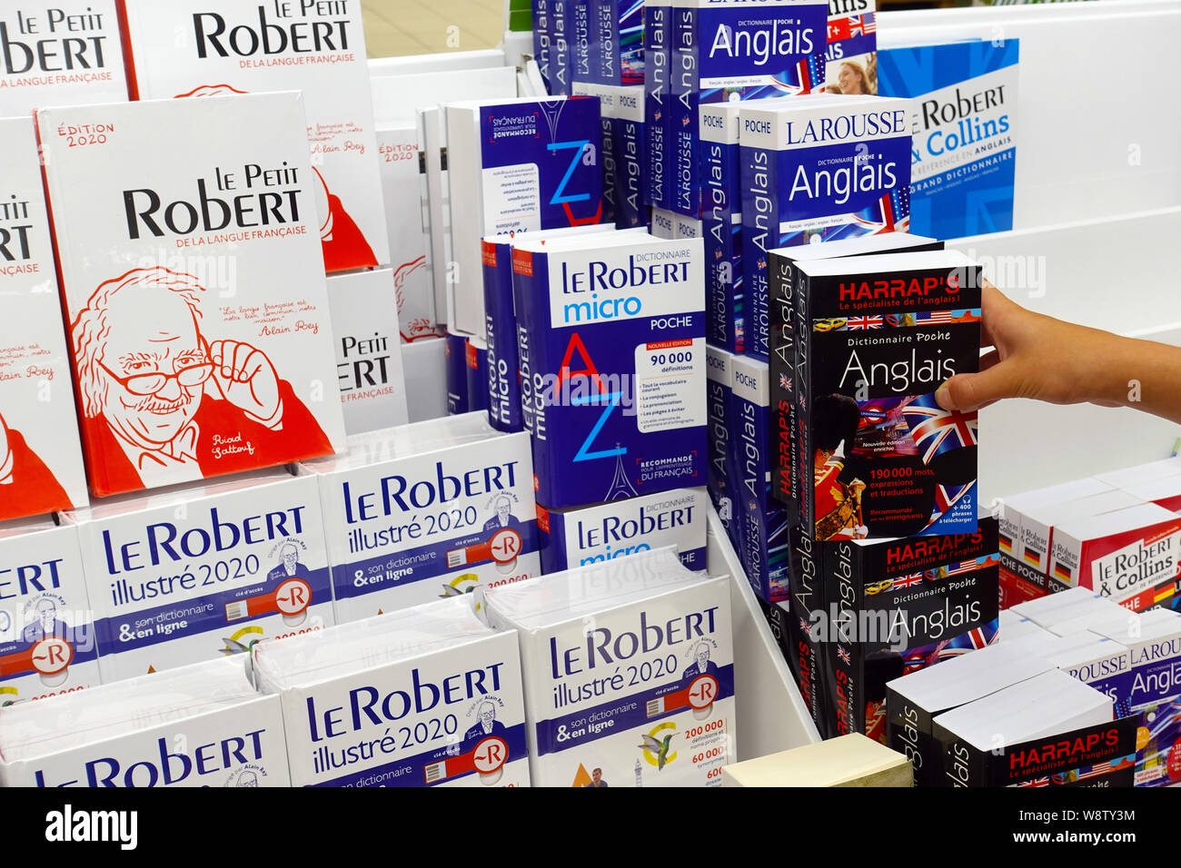 Le robert french dictionary hi-res stock photography and images - Alamy