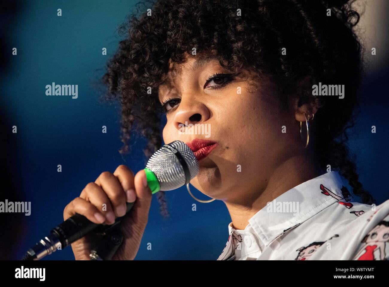 Hollie cook hi-res stock photography and images - Alamy