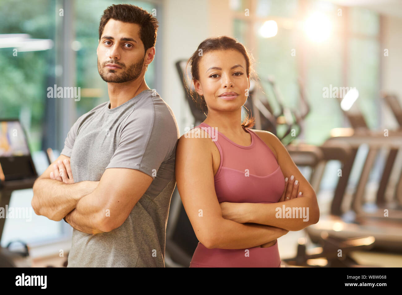 Standing human body hi-res stock photography and images - Alamy