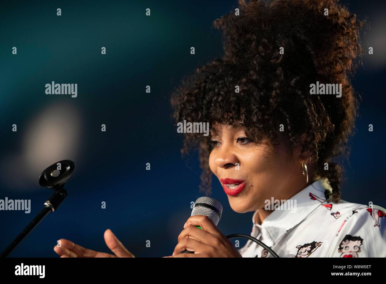 Hollie Cook Live at Gunton Arms Stock Photo - Alamy