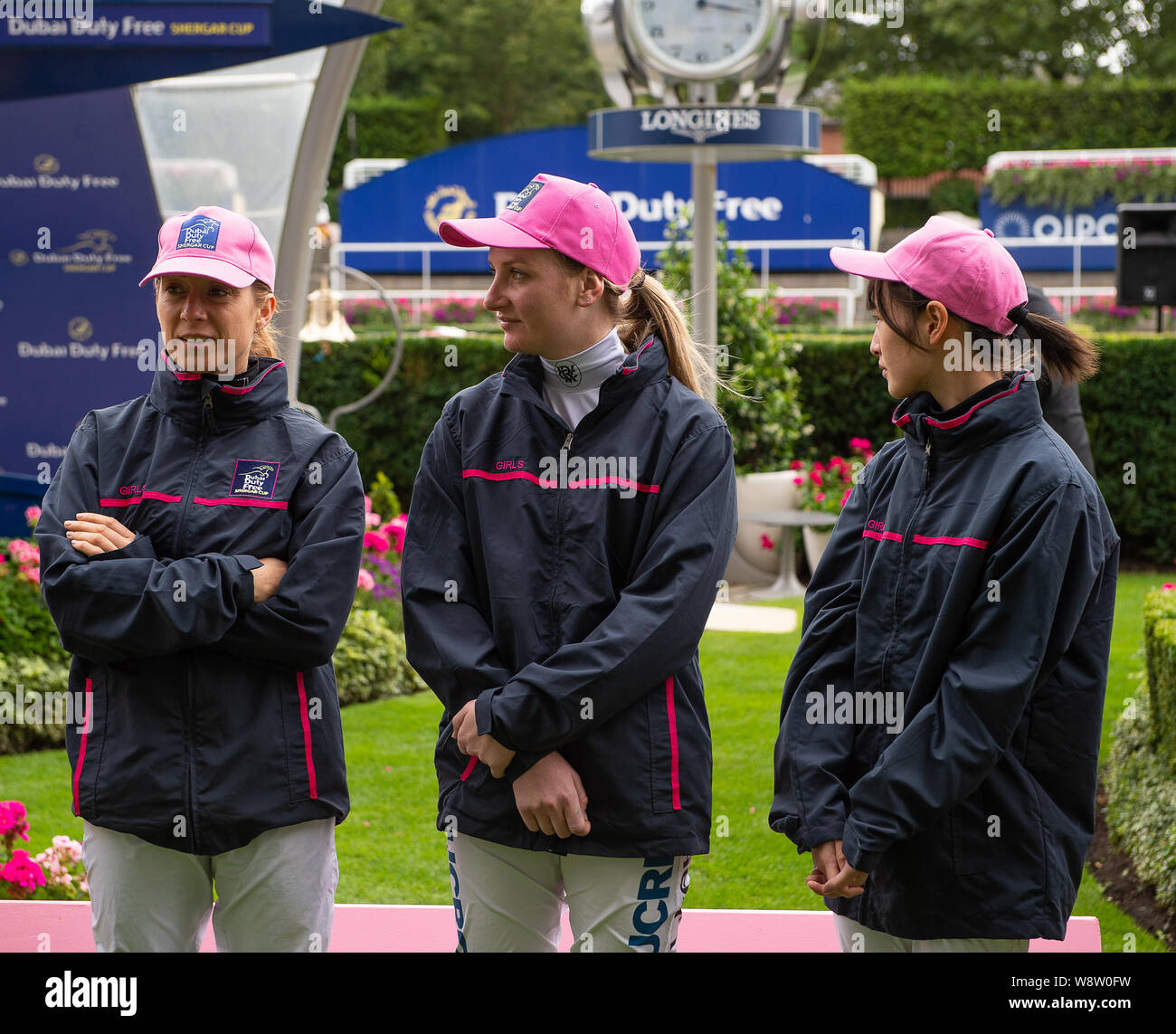 British Female Jockeys High Resolution Stock Photography and Images - Alamy