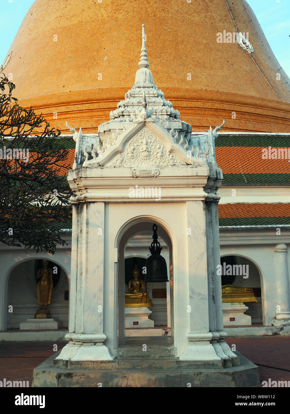 Phra Pathom Chedi, Nakhon Pathom, Thailand, Asia Stock Photo - Alamy