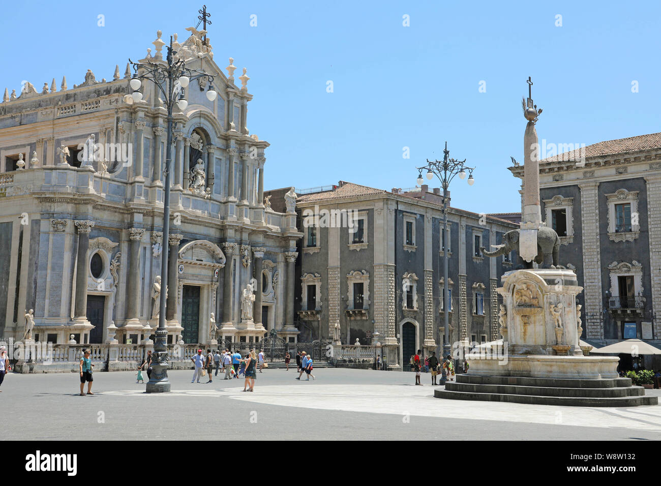 CATANIA, SICILY - JUNE 19, 2019: Piazza del Duomo square with Cathedral ...