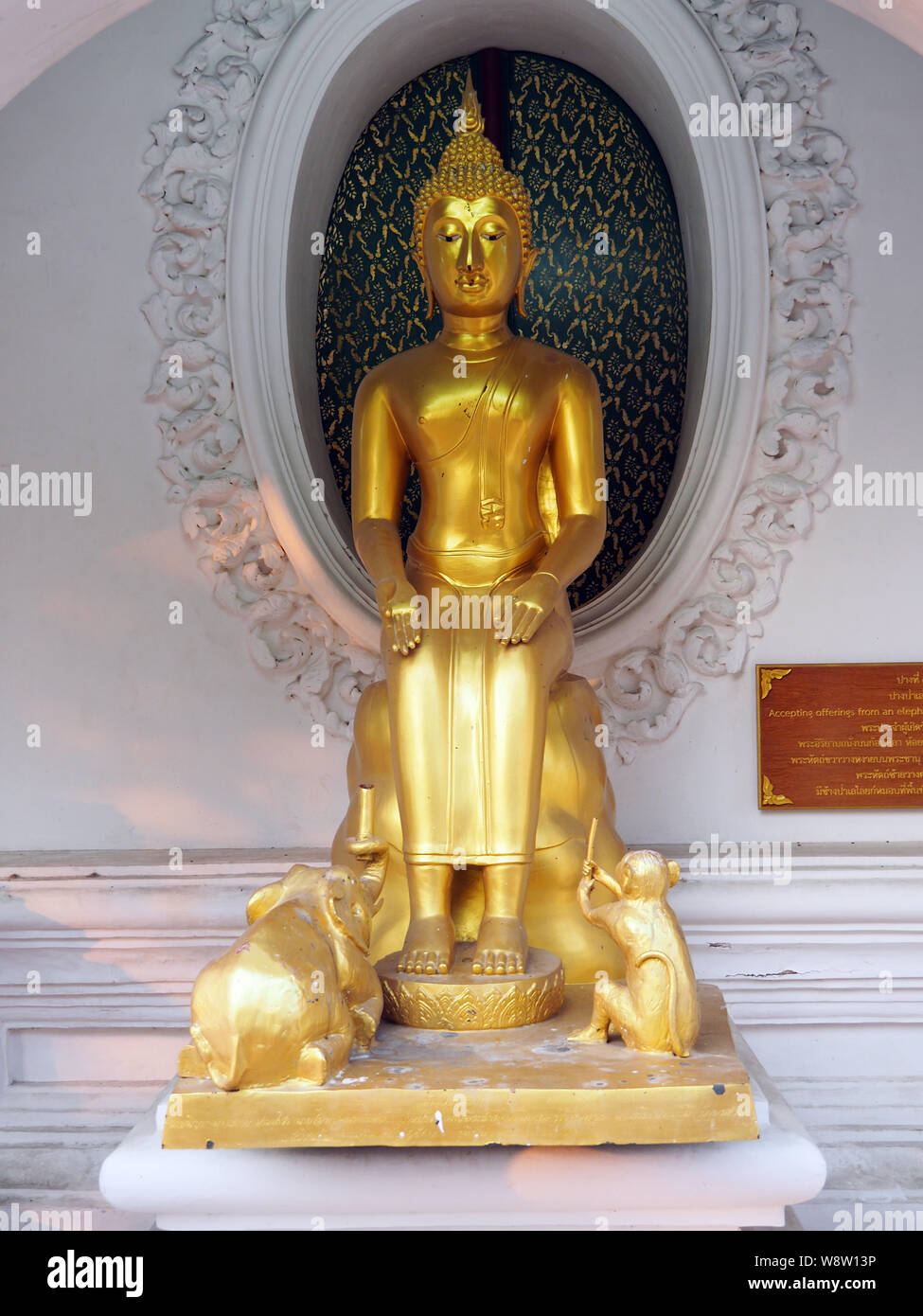 Buddha statue, Phra Pathom Chedi, Nakhon Pathom, Thailand, Asia Stock ...