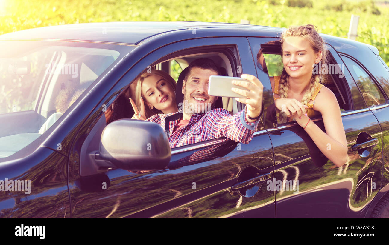 Roadtrip friends hi-res stock photography and images - Alamy