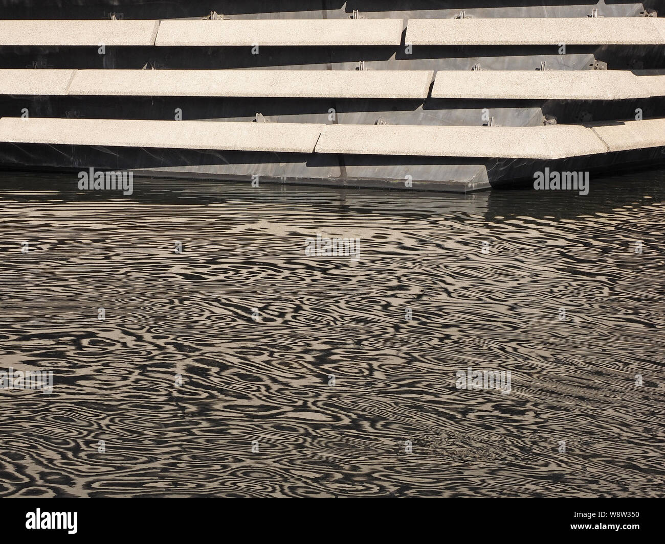 Angular shapes hi-res stock photography and images - Alamy