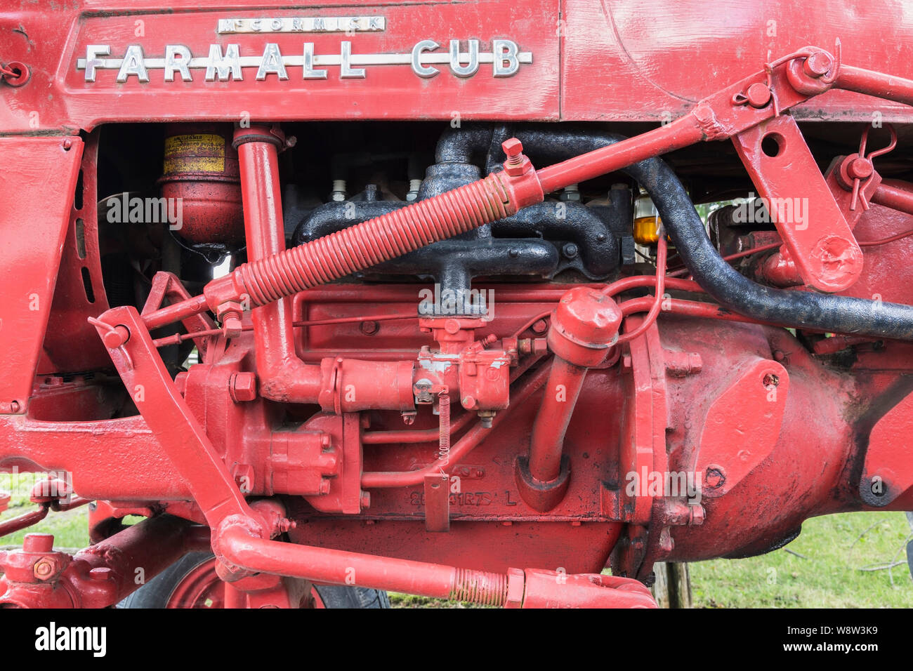 Farmall cub hi-res stock photography and images - Alamy