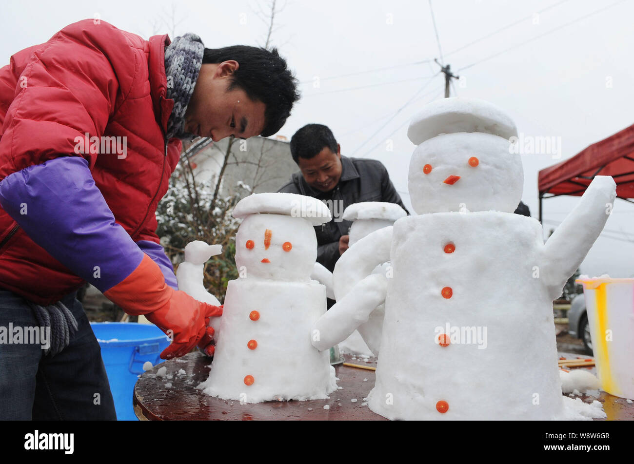 Longquan chengdu hi-res stock photography and images - Alamy