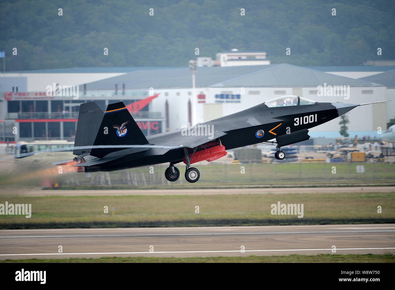 J 31 fighter jet hi-res stock photography and images - Alamy