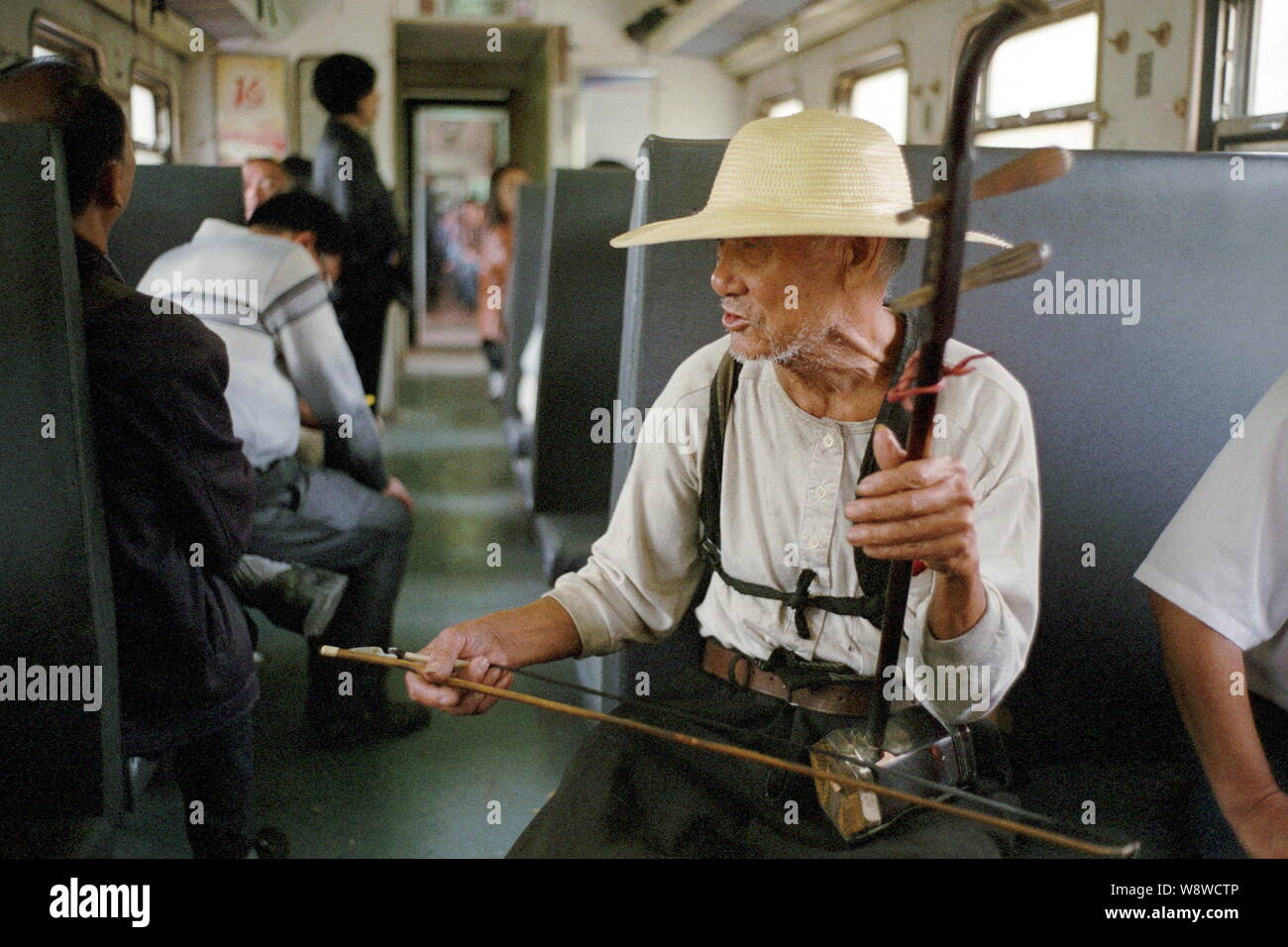 Stringed musical instrument hi-res stock photography and images - Alamy