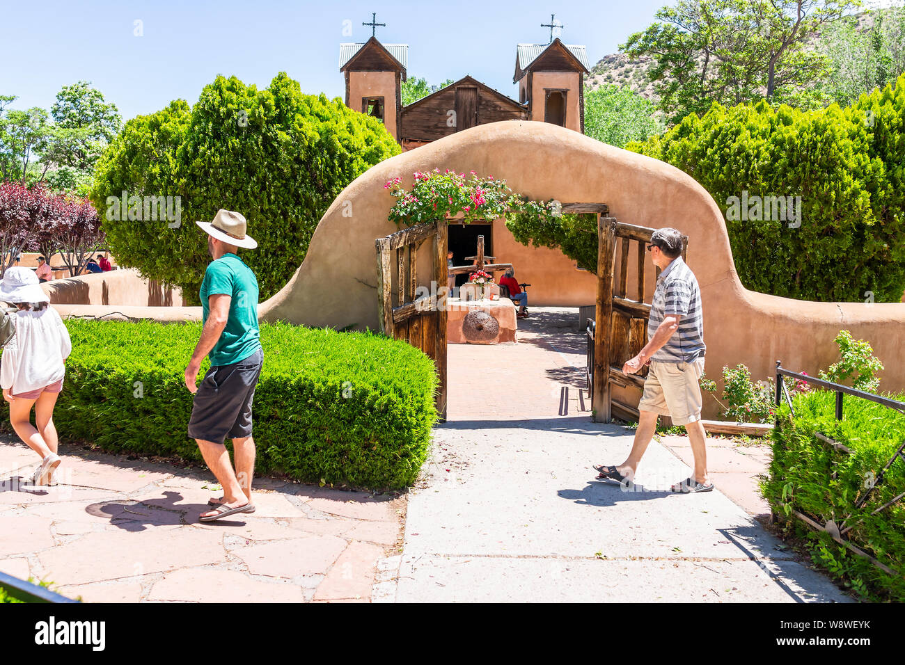 El santuario de chimayo hi-res stock photography and images - Alamy
