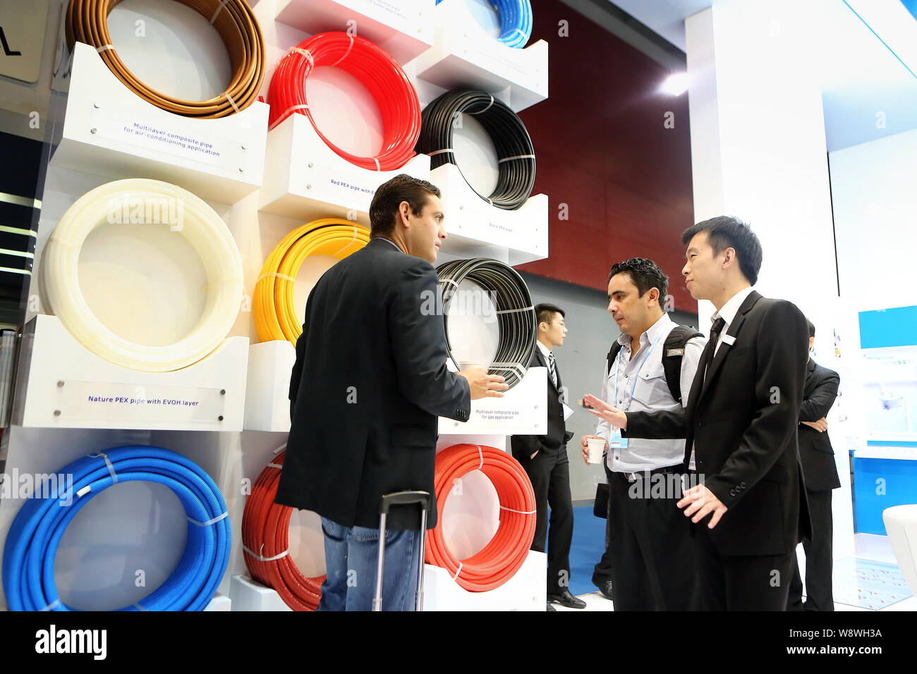 Canton stand hi-res stock photography and images - Alamy