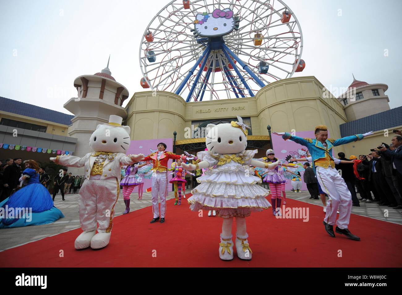 Entertainers dressed in Hello Kitty costumes perform during the ...